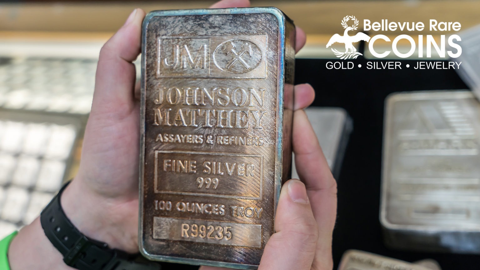 Buying Bullion Online vs. In-Store